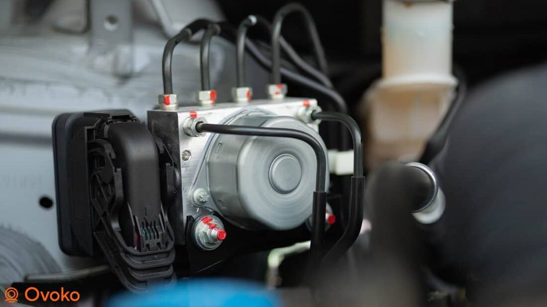 ¿Qué es el ABS y cómo funciona? Lo que debes saber | Ovoko